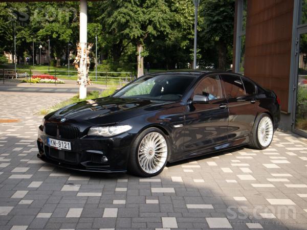 Black BMW 530 2010 in Liepaja, with an engine capacity of 3.00 L and mileage of 316 thousand km for 13200 €, photo 2 on AUTOMOTO.COM.LV