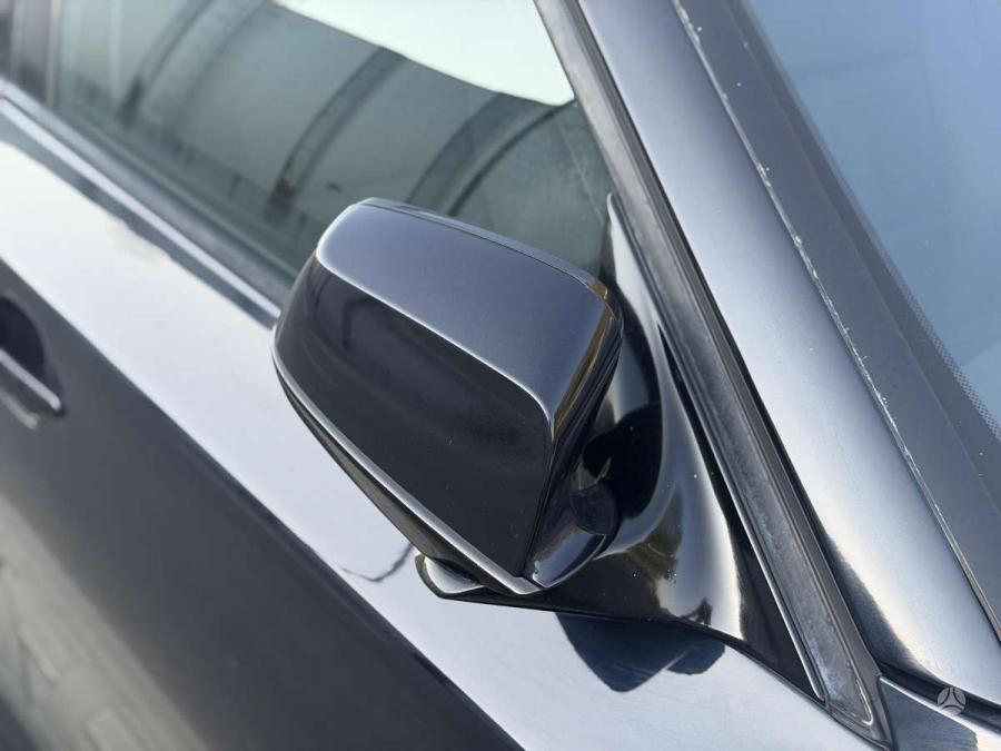 Melns BMW 530 2010 Viļņa, ar dzinēja tilpumu 2.99 L un nobraukumu 398 tūkst. km par 7500 €, foto 8 vietnē AUTOMOTO.COM.LV
