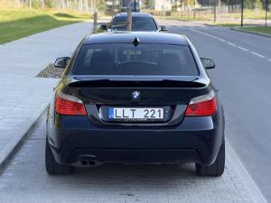 Melns BMW 530 2010 Viļņa, ar dzinēja tilpumu 2.99 L un nobraukumu 398 tūkst. km par 7500 €, foto 14 vietnē AUTOMOTO.COM.LV