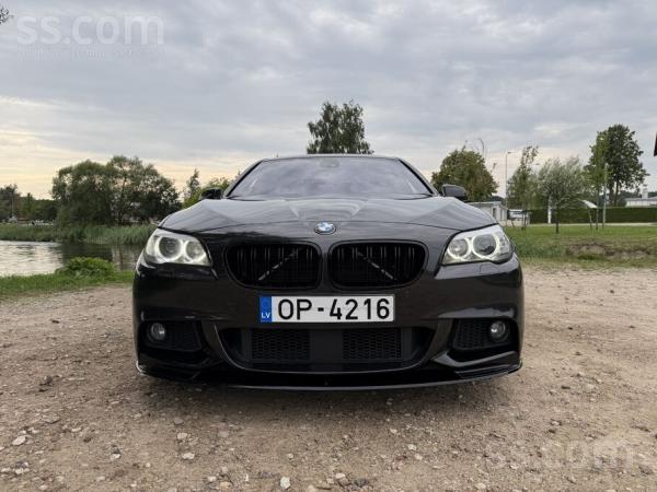 Black BMW 530 2010 in Liepaja, with an engine capacity of 3.00 L and mileage of 279 thousand km for 13000 €, photo 2 on AUTOMOTO.COM.LV