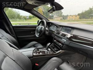 Black BMW 530 2010 in Liepaja, with an engine capacity of 3.00 L and mileage of 279 thousand km for 13000 €, photo 11 on AUTOMOTO.COM.LV
