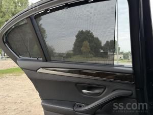 Black BMW 530 2010 in Liepaja, with an engine capacity of 3.00 L and mileage of 279 thousand km for 13000 €, photo 24 on AUTOMOTO.COM.LV