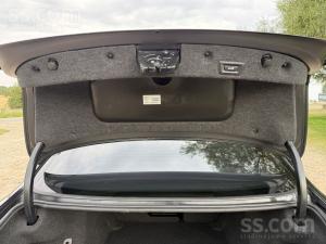 Black BMW 530 2010 in Liepaja, with an engine capacity of 3.00 L and mileage of 279 thousand km for 13000 €, photo 25 on AUTOMOTO.COM.LV