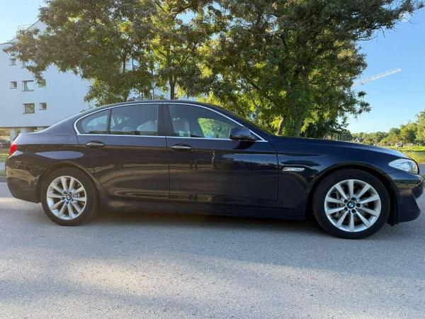 Melns BMW 530 2010 Raseiniai, ar dzinēja tilpumu 2.99 L un nobraukumu 238 tūkst. km par 7900 €, foto 6 vietnē AUTOMOTO.COM.LV