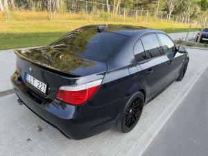 Melns BMW 530 2010 Viļņa, ar dzinēja tilpumu 2.99 L un nobraukumu 398 tūkst. km par 7490 €, foto 15 vietnē AUTOMOTO.COM.LV