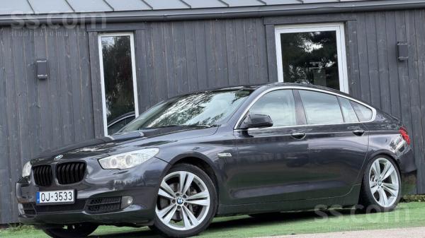 Black BMW 530 2010 in Riga, with an engine capacity of 3.00 L and mileage of 342 thousand km for 6950 €, photo 1 on AUTOMOTO.COM.LV