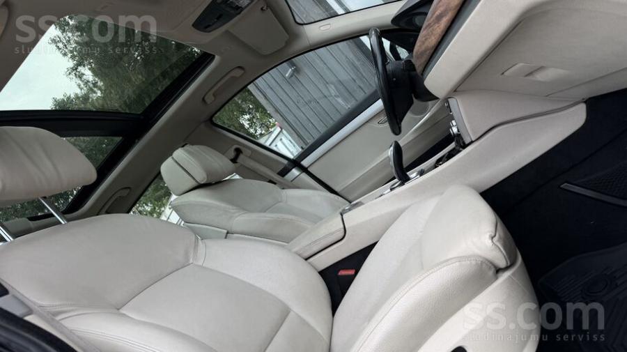 Black BMW 530 2010 in Riga, with an engine capacity of 3.00 L and mileage of 342 thousand km for 6950 €, photo 8 on AUTOMOTO.COM.LV