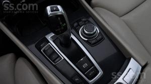 Black BMW 530 2010 in Riga, with an engine capacity of 3.00 L and mileage of 342 thousand km for 6950 €, photo 13 on AUTOMOTO.COM.LV