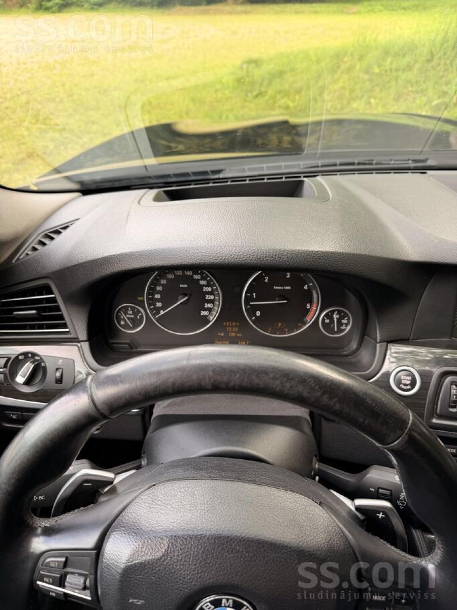 Melns BMW 530 2010 Tukums, ar dzinēja tilpumu 3.00 L un nobraukumu 296 tūkst. km par 10000 €, foto 9 vietnē AUTOMOTO.COM.LV