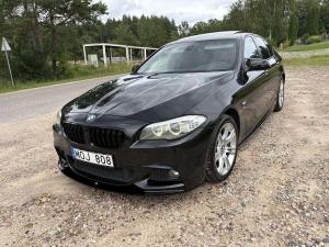 Melns BMW 530 2010 Viļņa, ar dzinēja tilpumu 3.00 L un nobraukumu 300 tūkst. km par 9350 €, foto 17 vietnē AUTOMOTO.COM.LV