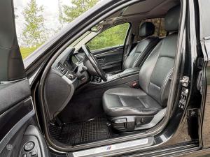 Melns BMW 530 2010 Viļņa, ar dzinēja tilpumu 3.00 L un nobraukumu 300 tūkst. km par 9350 €, foto 23 vietnē AUTOMOTO.COM.LV
