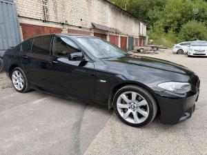Black BMW 530 2010 in Vilnius, with an engine capacity of 3.00 L and mileage of 384 thousand km for 9999 €, photo 18 on AUTOMOTO.COM.LV