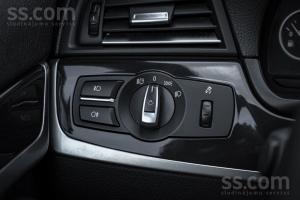 Black BMW 530 2010 in Riga, with an engine capacity of 3.00 L and mileage of 303 thousand km for 7990 €, photo 16 on AUTOMOTO.COM.LV