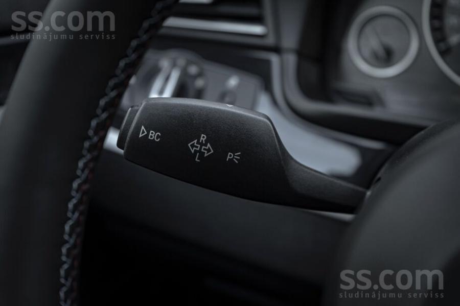 Black BMW 530 2010 in Riga, with an engine capacity of 3.00 L and mileage of 303 thousand km for 7990 €, photo 18 on AUTOMOTO.COM.LV