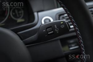 Black BMW 530 2010 in Riga, with an engine capacity of 3.00 L and mileage of 303 thousand km for 7990 €, photo 22 on AUTOMOTO.COM.LV