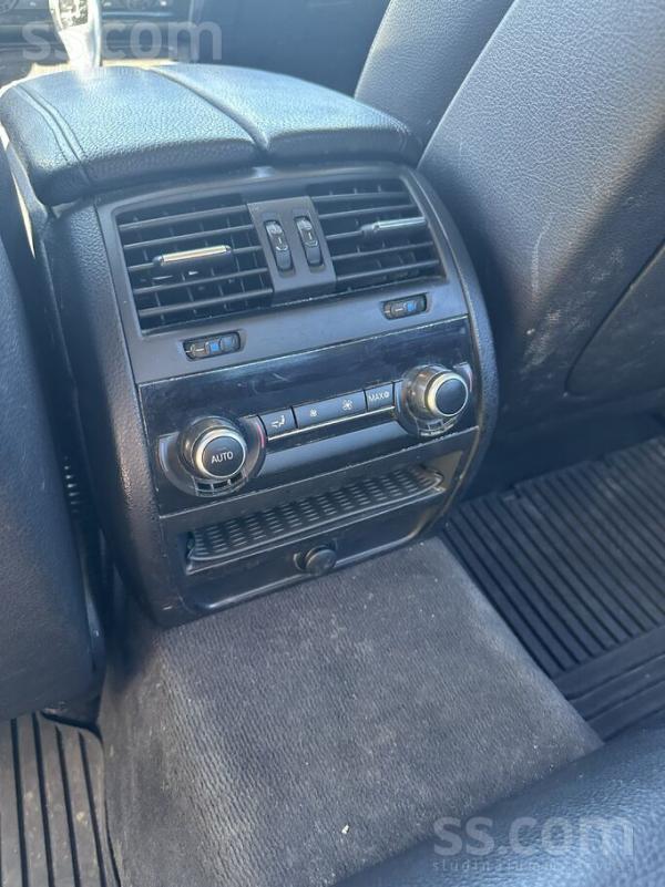 Melns BMW 530 2010 Rīga, ar dzinēja tilpumu 3.00 L un nobraukumu 343 tūkst. km par 7800 €, foto 6 vietnē AUTOMOTO.COM.LV