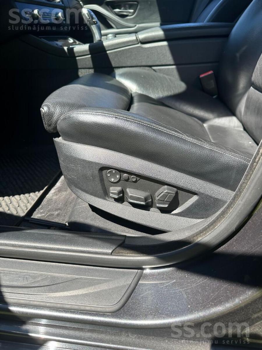 Melns BMW 530 2010 Rīga, ar dzinēja tilpumu 3.00 L un nobraukumu 343 tūkst. km par 7800 €, foto 8 vietnē AUTOMOTO.COM.LV
