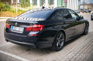 Black BMW 530 2011 in Riga, with an engine capacity of 3.00 L and mileage of 0 thousand km for 8990 €, photo 2 on AUTOMOTO.COM.LV