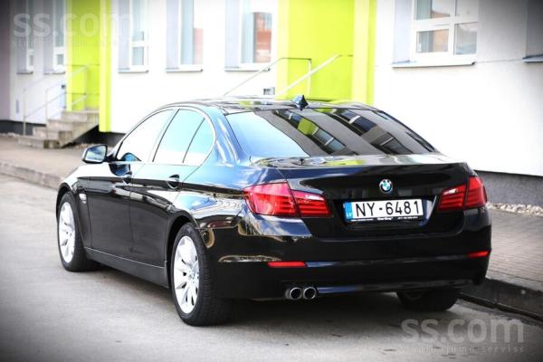 Black BMW 530 2011 in Riga, with an engine capacity of 3.00 L and mileage of 0 thousand km for 8995 €, photo 6 on AUTOMOTO.COM.LV