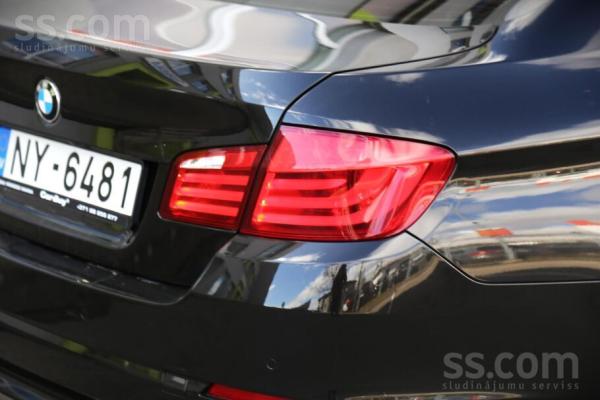 Black BMW 530 2011 in Riga, with an engine capacity of 3.00 L and mileage of 0 thousand km for 8995 €, photo 7 on AUTOMOTO.COM.LV