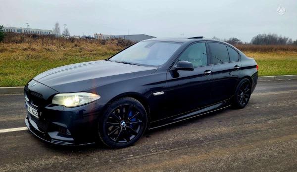 Black BMW 530 2011 in Vilnius, with an engine capacity of 3.00 L and mileage of 520 thousand km for 13500 €, photo 3 on AUTOMOTO.COM.LV