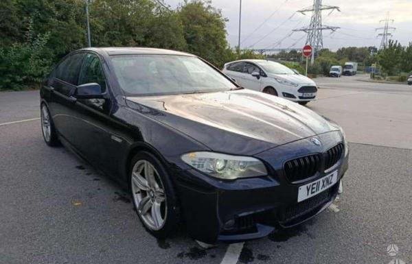 Black BMW 530 2011 in Kaunas, with an engine capacity of 2.99 L and mileage of 187 thousand km for 5900 €, photo 2 on AUTOMOTO.COM.LV