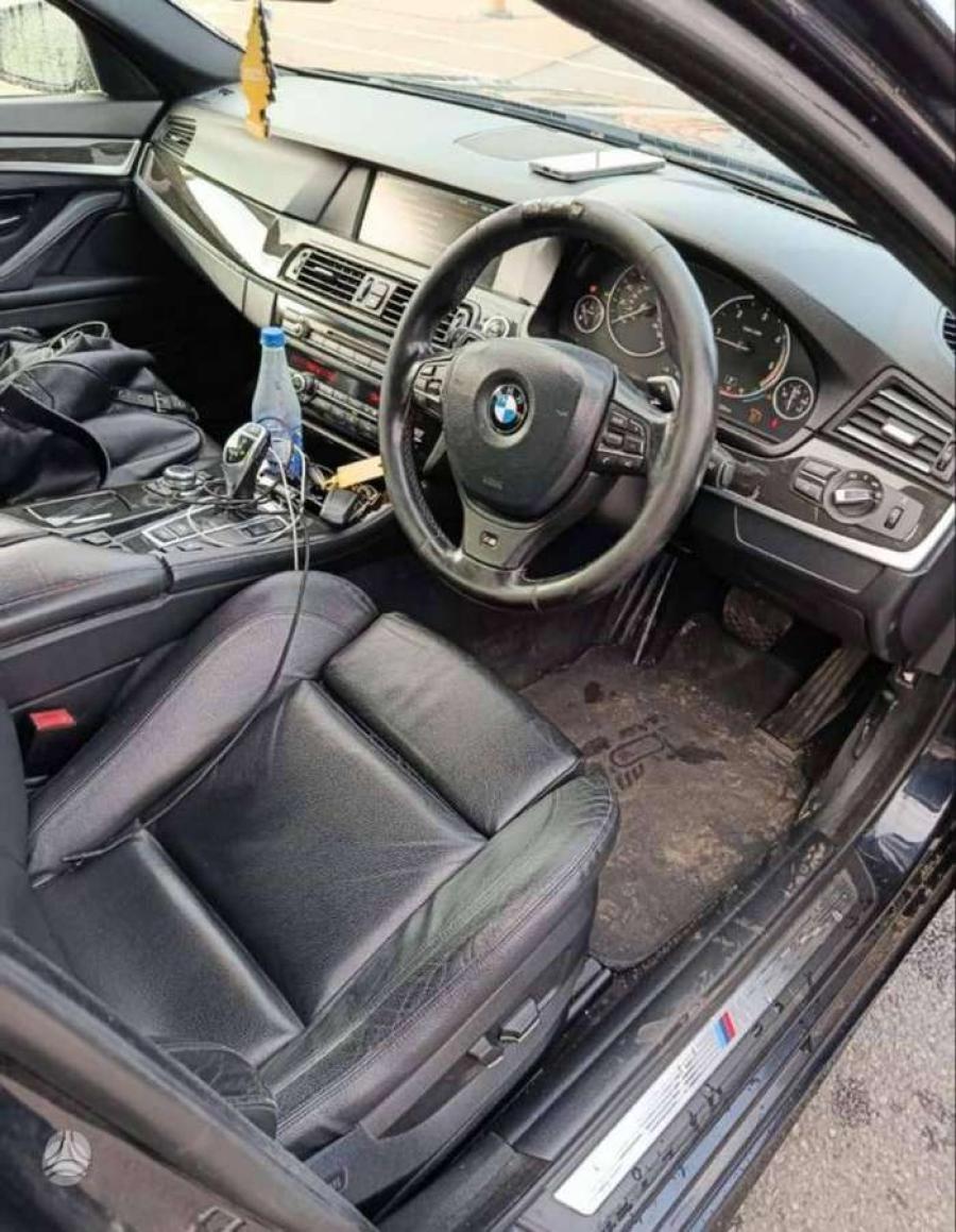 Melns BMW 530 2011 Kauņa, ar dzinēja tilpumu 2.99 L un nobraukumu 187 tūkst. km par 5900 €, foto 7 vietnē AUTOMOTO.COM.LV