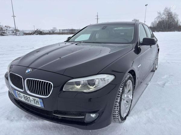Melns BMW 530 2011 Marijampole, ar dzinēja tilpumu 2.99 L un nobraukumu 243 tūkst. km par 10200 €, foto 1 vietnē AUTOMOTO.COM.LV