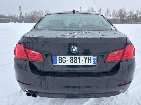 Melns BMW 530 2011 Marijampole, ar dzinēja tilpumu 2.99 L un nobraukumu 243 tūkst. km par 10200 €, foto 4 vietnē AUTOMOTO.COM.LV