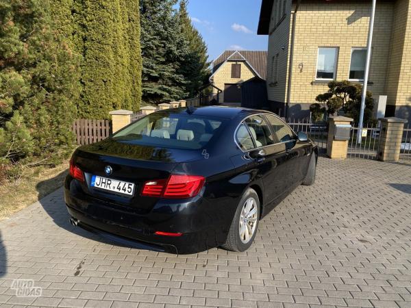 Black BMW 530 2011 in Marijampole, with an engine capacity of 3.00 L and mileage of 330 thousand km for 7800 €, photo 9 on AUTOMOTO.COM.LV