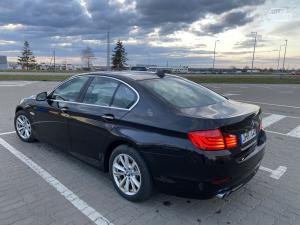 Melns BMW 530 2011 Marijampole, ar dzinēja tilpumu 3.00 L un nobraukumu 330 tūkst. km par 7500 €, foto 6 vietnē AUTOMOTO.COM.LV