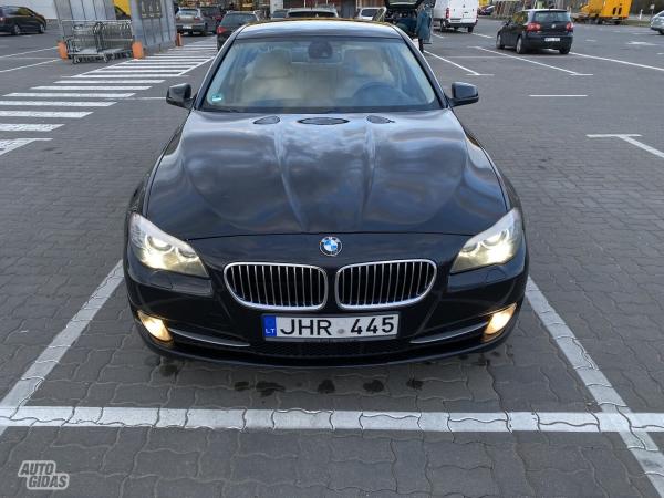 Black BMW 530 2011 in Marijampole, with an engine capacity of 3.00 L and mileage of 330 thousand km for 7500 €, photo 8 on AUTOMOTO.COM.LV