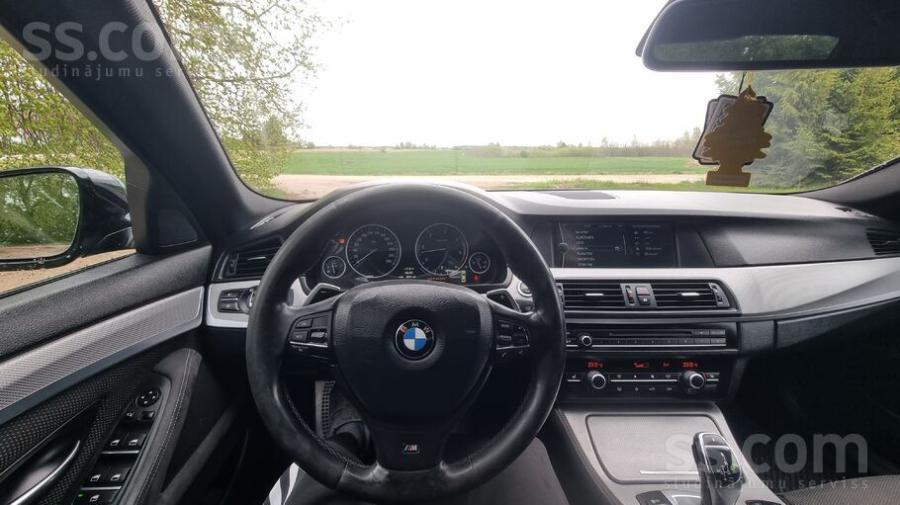 Melns BMW 530 2011 Saldus, ar dzinēja tilpumu 3.00 L un nobraukumu 330 tūkst. km par 10200 €, foto 6 vietnē AUTOMOTO.COM.LV