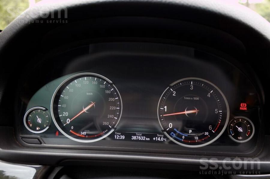 Черный БМВ 530 2011 в Рига, объемом двигателя 3.00 л и пробегом 388 тыс. км за 10500 €, фото 11 на AUTOMOTO.COM.LV