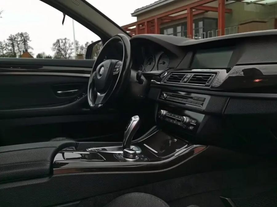 Melns BMW 530 2011 Rīga, ar dzinēja tilpumu 3.00 L un nobraukumu 365 tūkst. km par 9590 €, foto 16 vietnē AUTOMOTO.COM.LV
