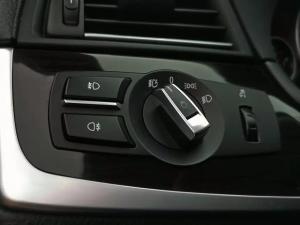 Melns BMW 530 2011 Rīga, ar dzinēja tilpumu 3.00 L un nobraukumu 365 tūkst. km par 9590 €, foto 18 vietnē AUTOMOTO.COM.LV
