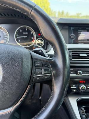 Black BMW 530 2011 in Marijampole, with an engine capacity of 3.00 L and mileage of 301 thousand km for 6100 €, photo 19 on AUTOMOTO.COM.LV