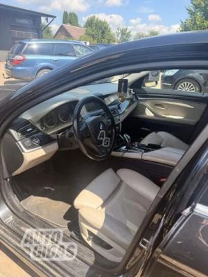 Melns BMW 530 2011 Širvintos, ar dzinēja tilpumu 3.00 L un nobraukumu 281 tūkst. km par 5000 €, foto 3 vietnē AUTOMOTO.COM.LV