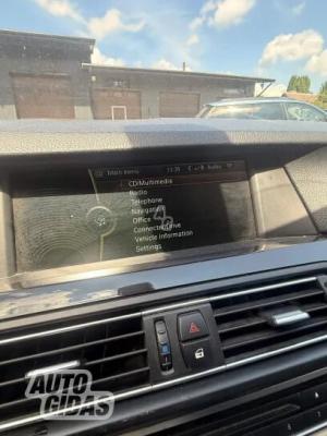 Melns BMW 530 2011 Širvintos, ar dzinēja tilpumu 3.00 L un nobraukumu 281 tūkst. km par 5000 €, foto 9 vietnē AUTOMOTO.COM.LV