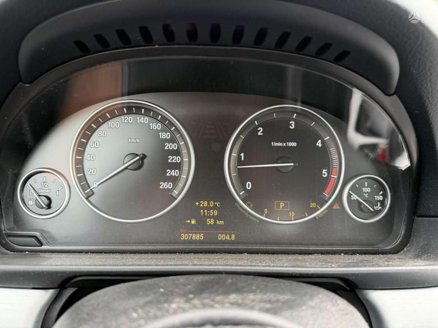 Black BMW 530 2011 in Marijampole, with an engine capacity of 2.99 L and mileage of 308 thousand km for 6500 €, photo 17 on AUTOMOTO.COM.LV