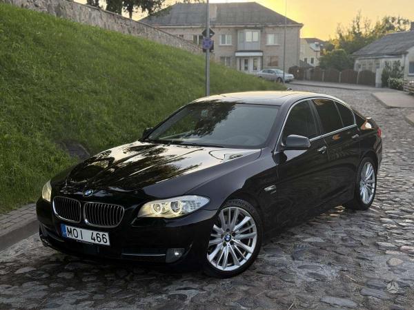 Черный БМВ 530 2011 в Алитус, объемом двигателя 2.99 л и пробегом 340 тыс. км за 9200 €, фото 1 на AUTOMOTO.COM.LV