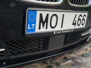 Melns BMW 530 2011 Alīta, ar dzinēja tilpumu 2.99 L un nobraukumu 340 tūkst. km par 9200 €, foto 12 vietnē AUTOMOTO.COM.LV