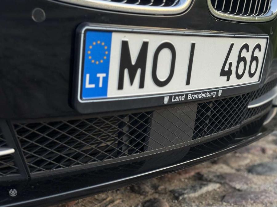 Melns BMW 530 2011 Alīta, ar dzinēja tilpumu 2.99 L un nobraukumu 340 tūkst. km par 9200 €, foto 12 vietnē AUTOMOTO.COM.LV