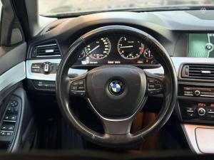 Melns BMW 530 2011 Alīta, ar dzinēja tilpumu 2.99 L un nobraukumu 340 tūkst. km par 9200 €, foto 33 vietnē AUTOMOTO.COM.LV