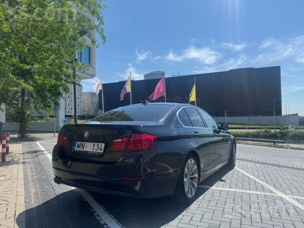 Melns BMW 530 2011 Rīga, ar dzinēja tilpumu 3.00 L un nobraukumu 283 tūkst. km par 10999 €, foto 2 vietnē AUTOMOTO.COM.LV