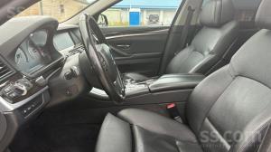 Melns BMW 530 2011 Liepāja, ar dzinēja tilpumu 3.00 L un nobraukumu 273 tūkst. km par 10950 €, foto 11 vietnē AUTOMOTO.COM.LV