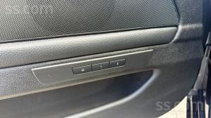 Melns BMW 530 2011 Liepāja, ar dzinēja tilpumu 3.00 L un nobraukumu 273 tūkst. km par 10950 €, foto 14 vietnē AUTOMOTO.COM.LV