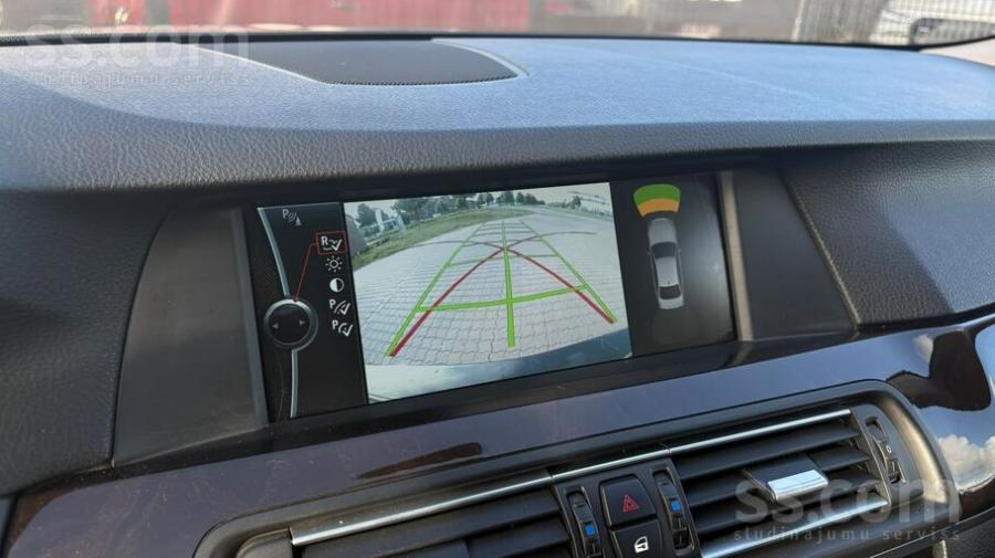 Melns BMW 530 2011 Liepāja, ar dzinēja tilpumu 3.00 L un nobraukumu 273 tūkst. km par 10950 €, foto 20 vietnē AUTOMOTO.COM.LV