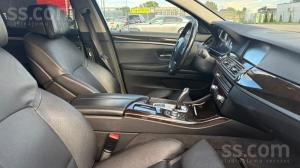 Melns BMW 530 2011 Liepāja, ar dzinēja tilpumu 3.00 L un nobraukumu 273 tūkst. km par 10950 €, foto 24 vietnē AUTOMOTO.COM.LV