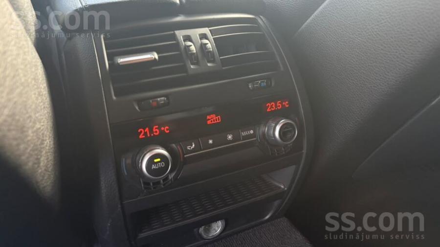Melns BMW 530 2011 Liepāja, ar dzinēja tilpumu 3.00 L un nobraukumu 273 tūkst. km par 10950 €, foto 30 vietnē AUTOMOTO.COM.LV